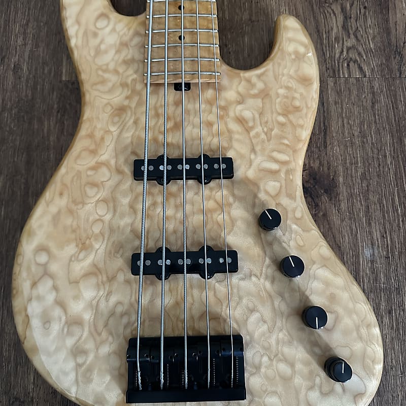 Sadowsky NYC J/J 5 2008 - Highly Figured Maple | Reverb Deutschland
