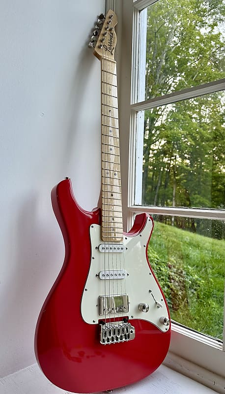 Larrivee Lancaster Swamp Ash LN-00, HSS w/5-way switch, | Reverb