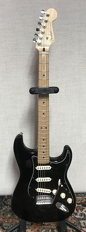 Fender Stratocaster - Black | Reverb