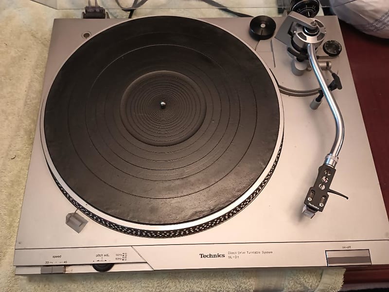 Technics SL D1 turntable in very good condition - 1980's | Reverb