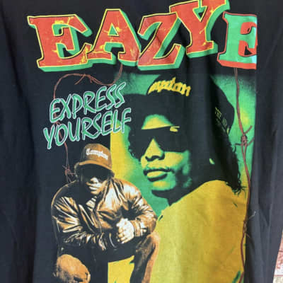 Eazy e medium black graphic preowned Tshirt | Reverb
