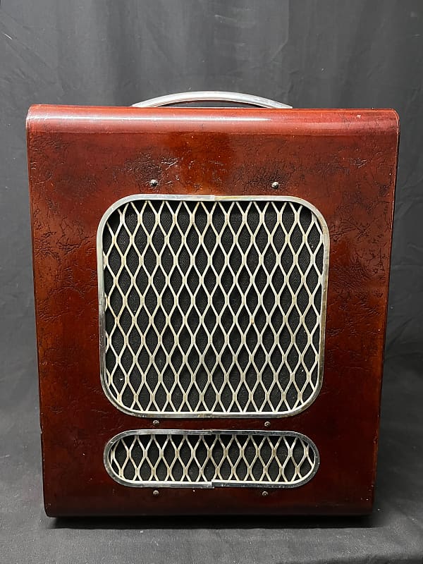 Ampower Tremolo Model 80 Guitar Combo Amplifier, Red (used) | Reverb