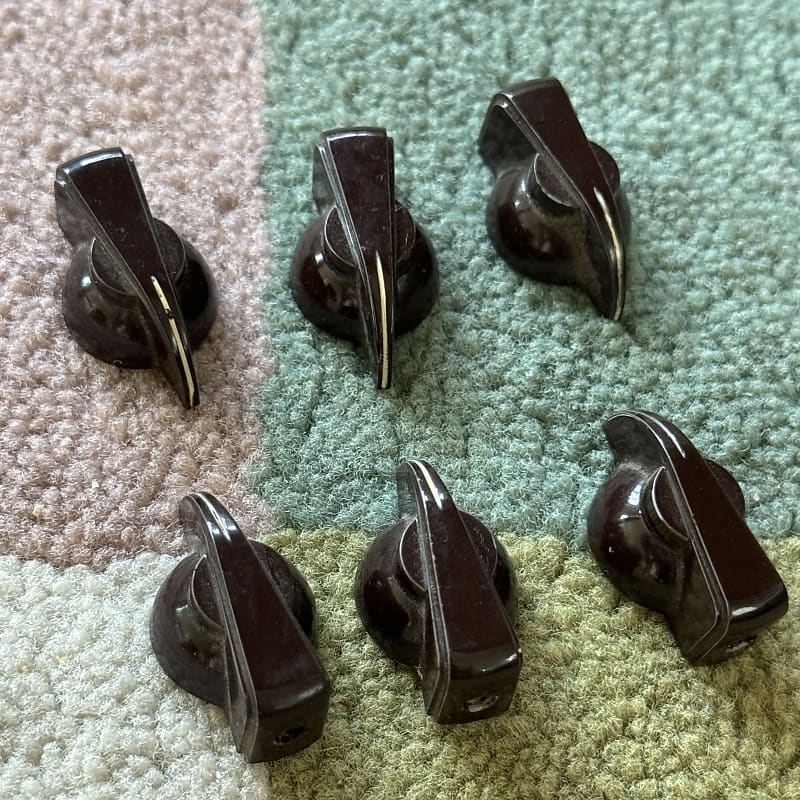 Bulgin 60s Bakelite knobs Brown for 6mm shafts [SET of 6] | Reverb