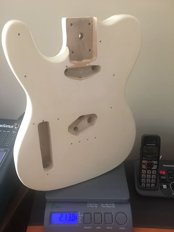 LEFT HANDED TELE BODY RELIC AGED WHITE VERY LIGHT WEIGHT | Reverb