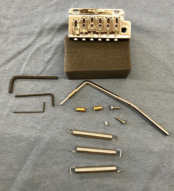 Super-Vee BladeRunner Tremolo for Stratocasters - 2-Post | Reverb