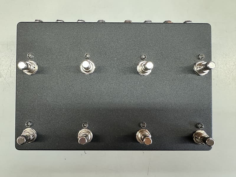 Buzz Electronics Programmable 8 Looper | Reverb