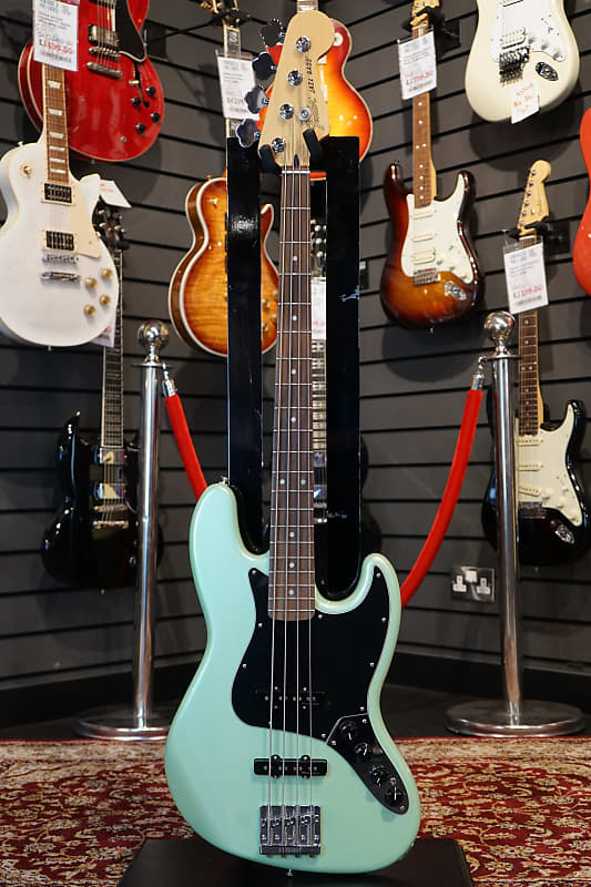 Fender Deluxe Active 4 String Jazz Bass, USED | Reverb