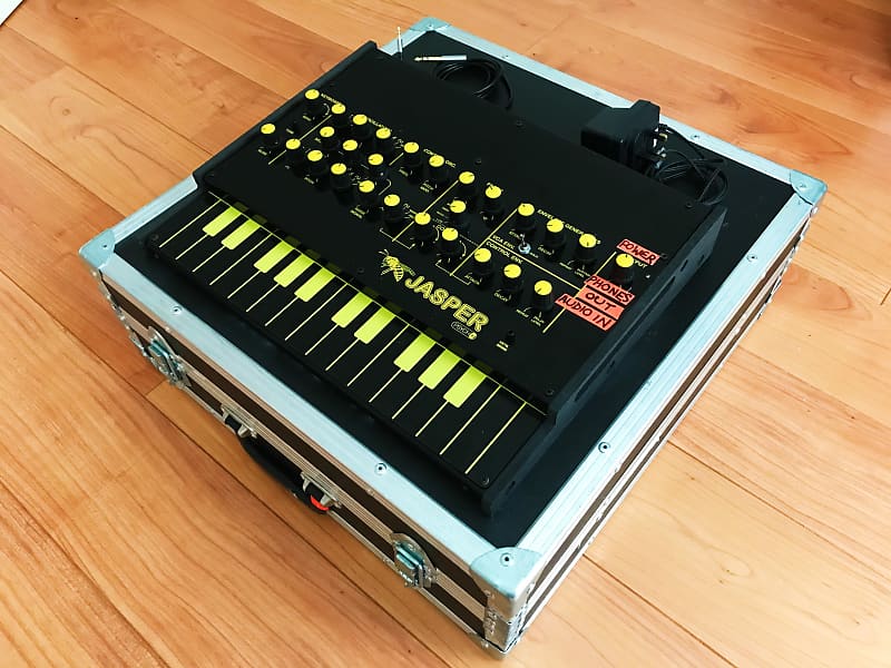 Jasper EDP Wasp Analogue Synthesiser (+ flight case, power | Reverb