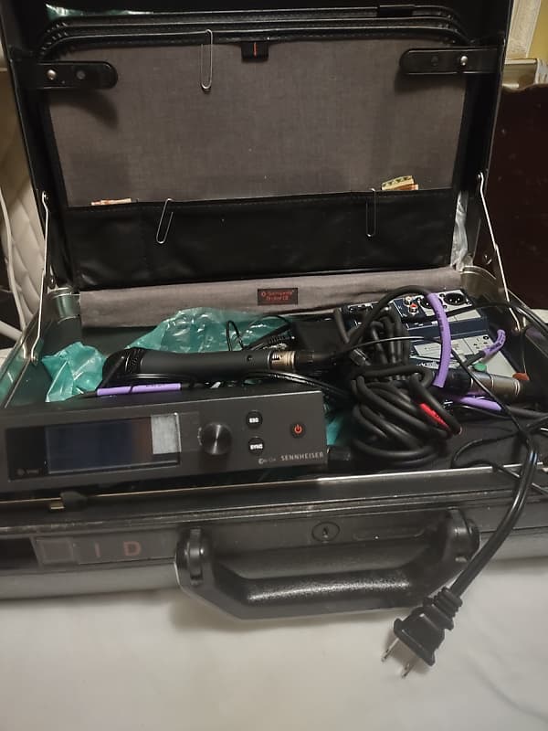 Sennheiser EW IEM G4 Wireless In-Ear Monitoring System- black | Reverb