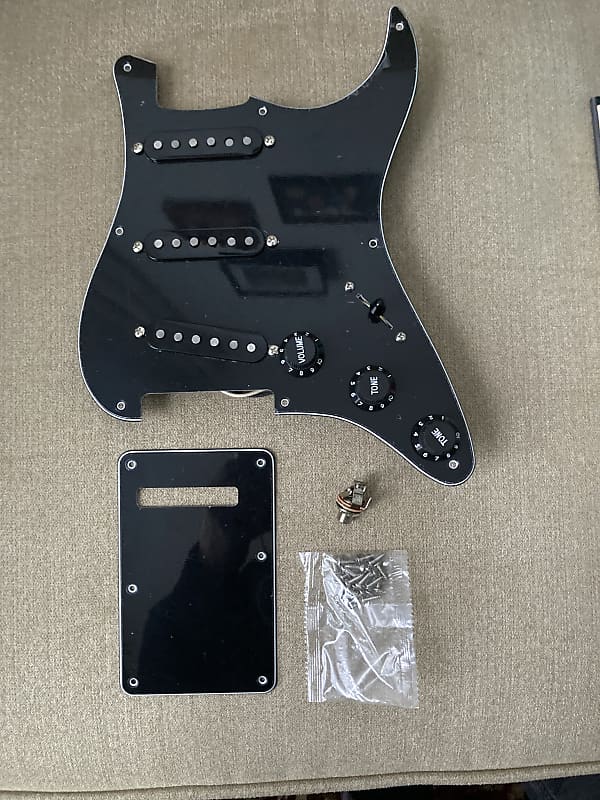 Fender Pure Vintage ‘59 loaded pick guard | Reverb