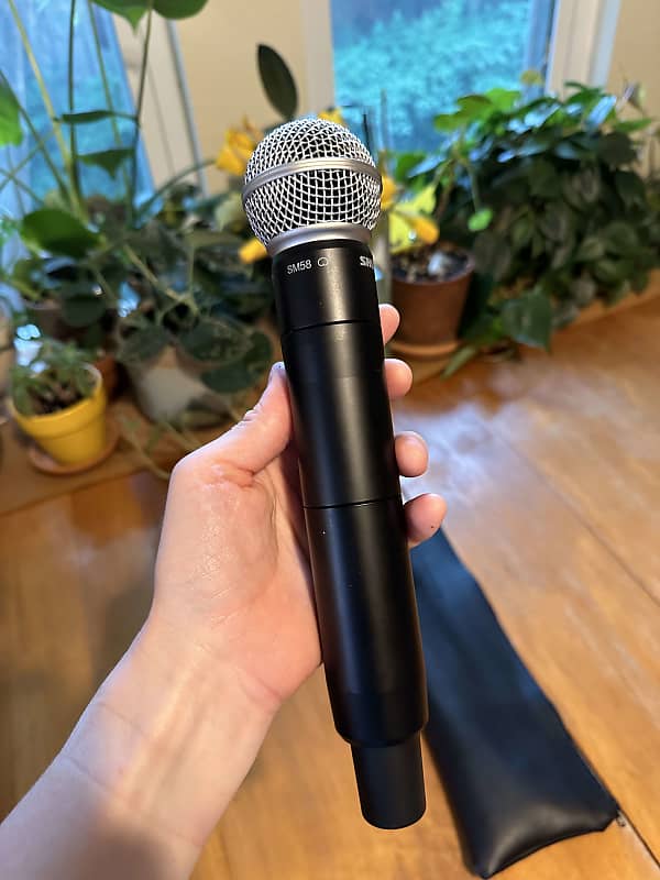 Shure SLXD2/SM58 Wireless Handheld Microphone Transmitter - | Reverb