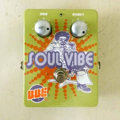 Rare Buzz Effects 1970 Vibe Pedal - Pink Vibrato | Reverb
