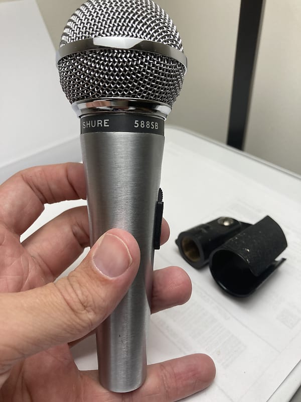 SHURE 588 SB MICROPHONE SHURE MICROPHONE | Reverb
