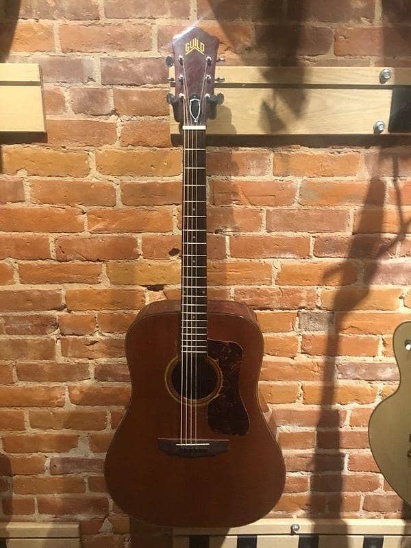 Guild D-25 1972 | Reverb