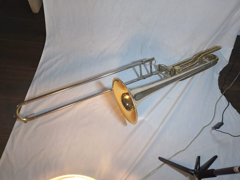 King Duo Gravis Silversonic Bass Trombone 1970-1975 - | Reverb