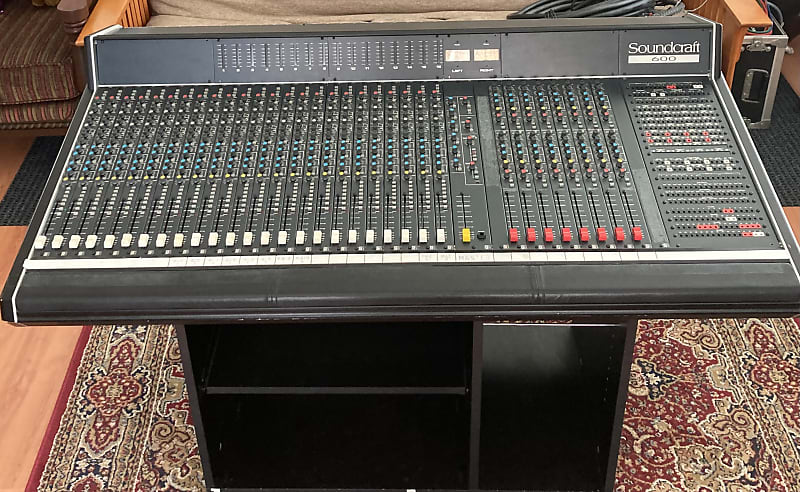 Soundcraft 600 series 1980s black | Reverb