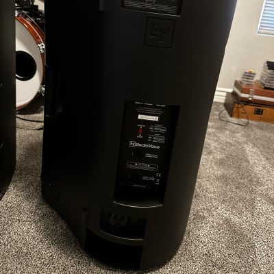 Electro-Voice (EV) ZX5-90 15” Passive PA Loudspeakers | Reverb