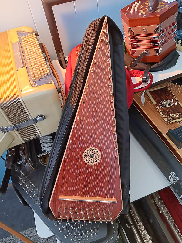 Master works psaltery Bowed psaltery 2000s - Maple,mahogany | Reverb