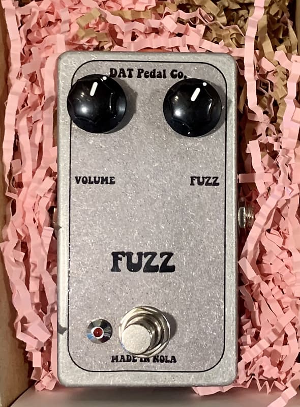 Dat Pedal Co Afford-a-fuzz (Compare to SI fuzz | Reverb Deutschland