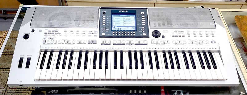 Yamaha PSR S710 - Tastiera Workstation con Arranger | Reverb