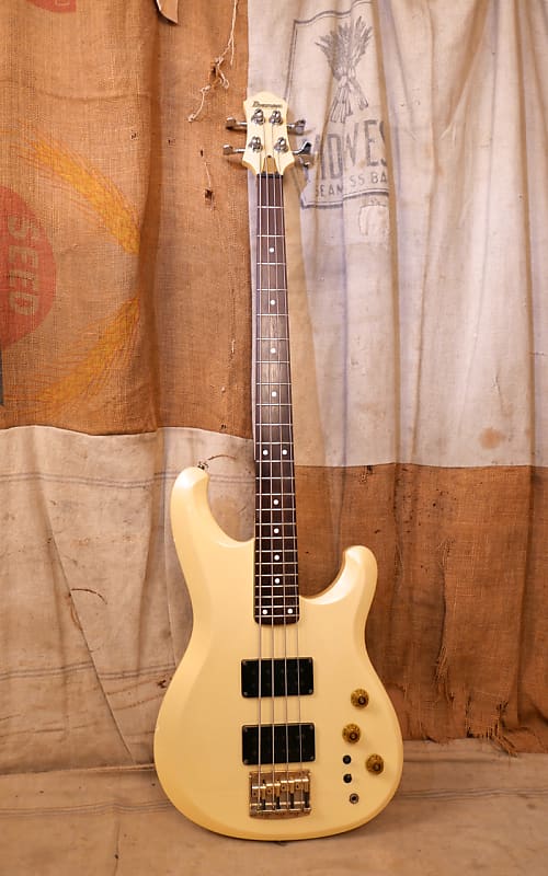 Ibanez RB-824 Roadstar Musician 1984 Pearl White | Reverb UK