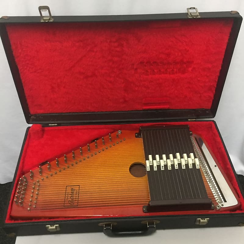 Oscar Schmidt Appalachian Autoharp 15 with Case | Reverb