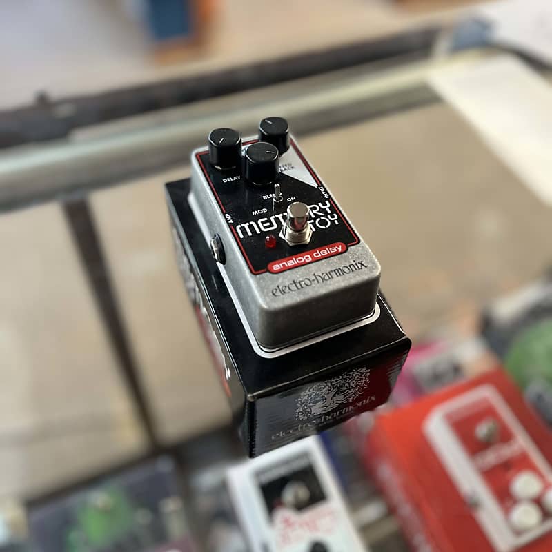 Electro-Harmonix Memory Toy Analog Echo / Chorus 2009 - | Reverb
