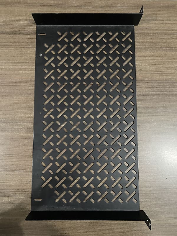 Middle Atlantic UTR1 Black 1U Rack Shelf | Reverb