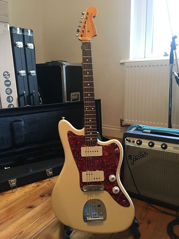 Fender MIJ Jazzmaster, Mastery Bridge, Catswhisker Pickups | Reverb UK