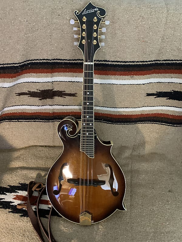 2011 Larrivée F-33 Mandolin - Gloss Brown Burst | Reverb