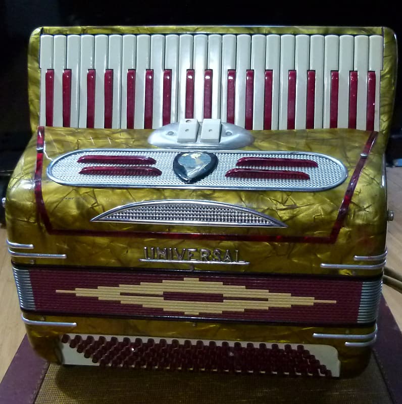 Universal 120 Bass Accordion | Reverb