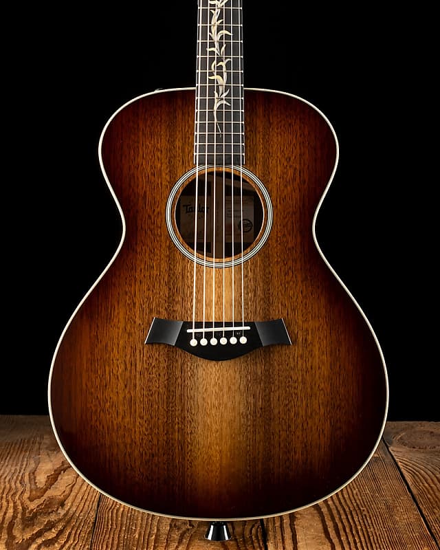 Taylor C22e Custom Grand Concert Walnut/Indian Rosewood - | Reverb