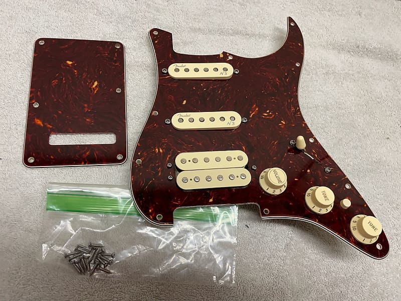 Fender American Deluxe Stratocaster Loaded HSS Pickguard w/N3 | Reverb