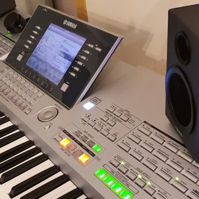 Yamaha Tyros2 61-Key Arranger Workstation Keyboard 2000s - | Reverb