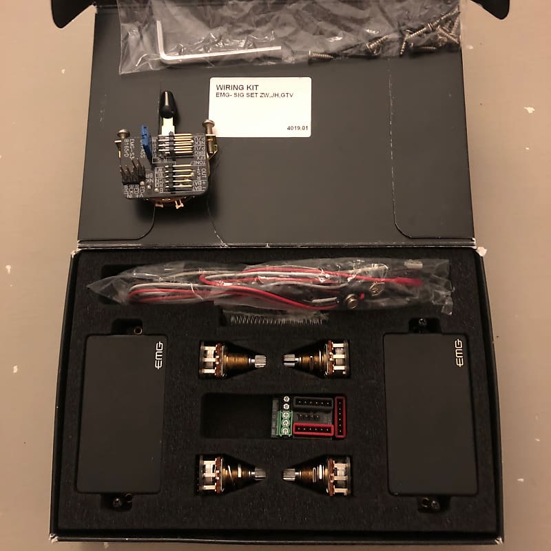 EMG 81/85 Pickups Matte Black | Reverb