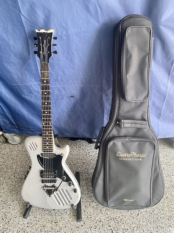 ElectroPhonic Innovations Guitarmadillo Self-Amplified Guitar | Reverb