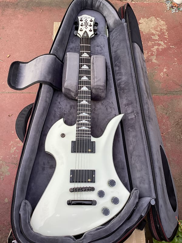 BC Rich Mockingbird Special | Reverb