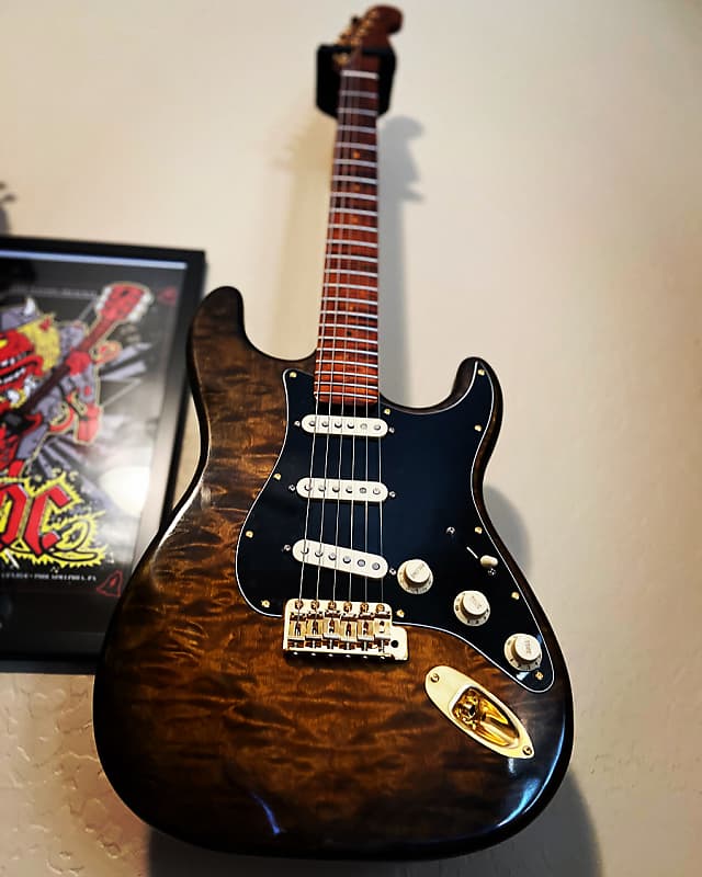 Fender Stratocaster 2023 - Flamed Maple Tobacco Burst | Reverb