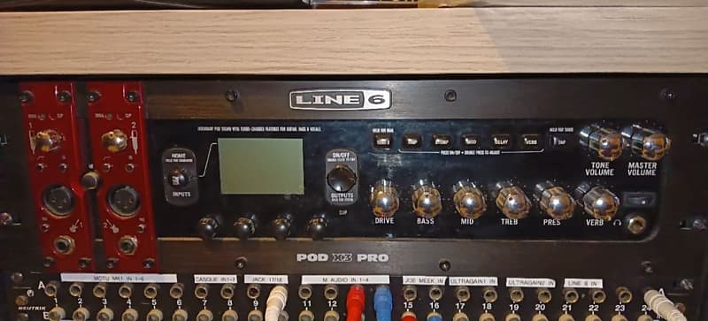 Line 6 POD x3 Pro Rackmount Multi-Effect and Amp Modeler | Reverb