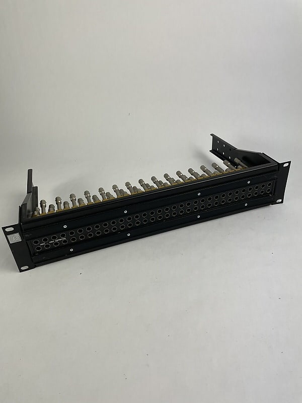 ADC 2RU 2x32 Mid-Size HD Normalled Video Jackfield Term - | Reverb