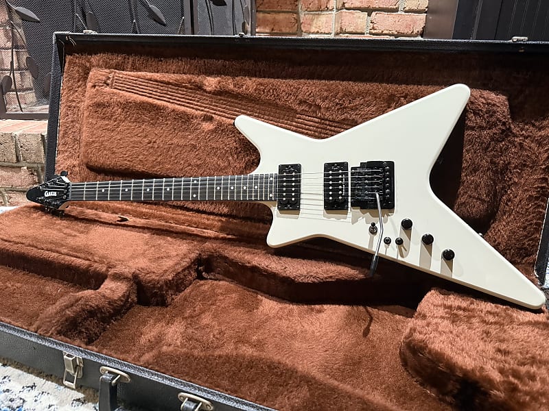 Carvin V220 Left Handed | Reverb