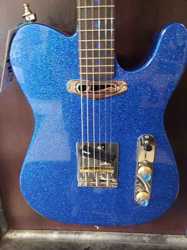 Moxy Guitars Tele | Reverb