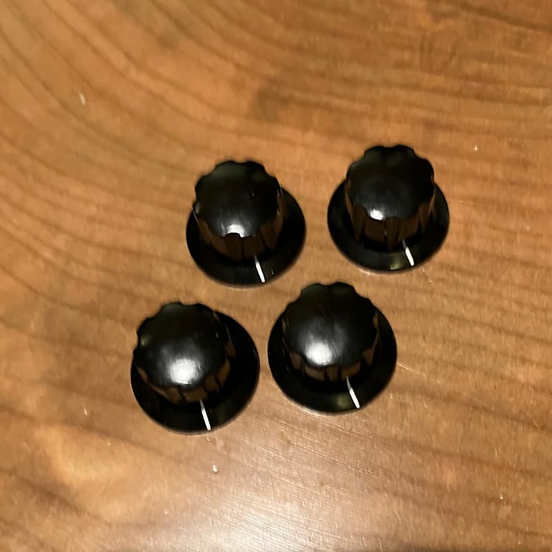 Daka-Ware Set of 4 Small Knobs 50's-60's - Black Effects | Reverb
