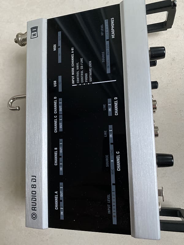 Native Instruments Traktor Audio 8 Interface | Reverb UK