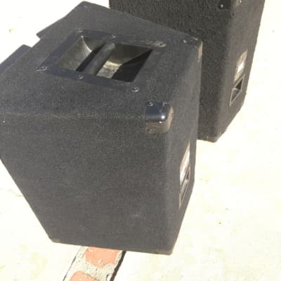 Yamaha BR12 500-Watt 2-Way PA Speakers | Reverb