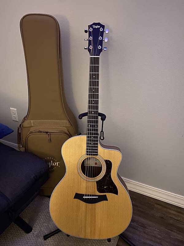 Taylor 214ce with ES2 Electronics 2024 - Natural | Reverb