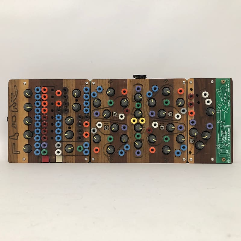 Ciat-Lonbarde Plumbutter2 with Banana Patch Cables | Reverb