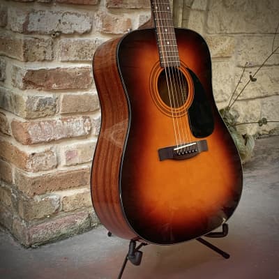 Fender DG-60 SBST 2010 - Sunburst Tobacco | Reverb