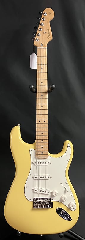 Fender Player Stratocaster Electric Guitar Buttercream Finish | Reverb
