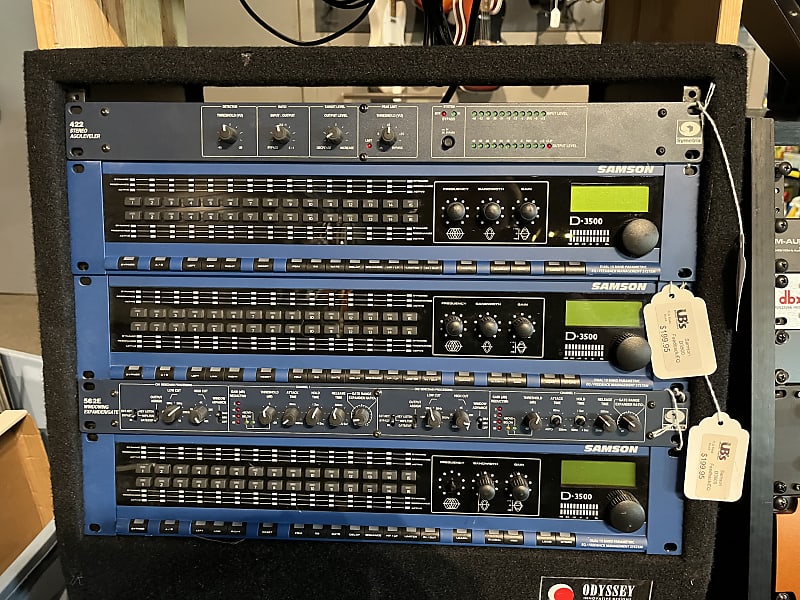 Samson D-3500 Digital Dual 15-Band Parametric EQ/Feedback | Reverb